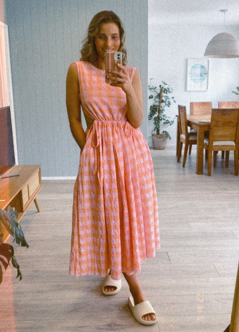 NELLIE DRESS PATTERN – My Keeper